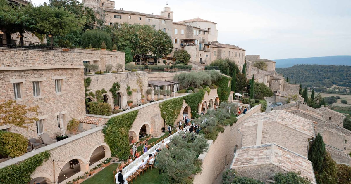 How to Choose the Perfect Wedding Venue in France | FWS