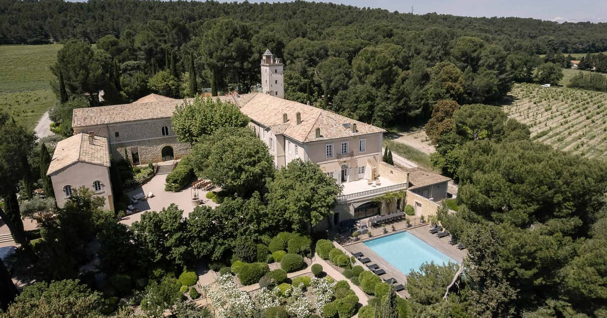 Best Château Wedding Venues in Provence | FWS